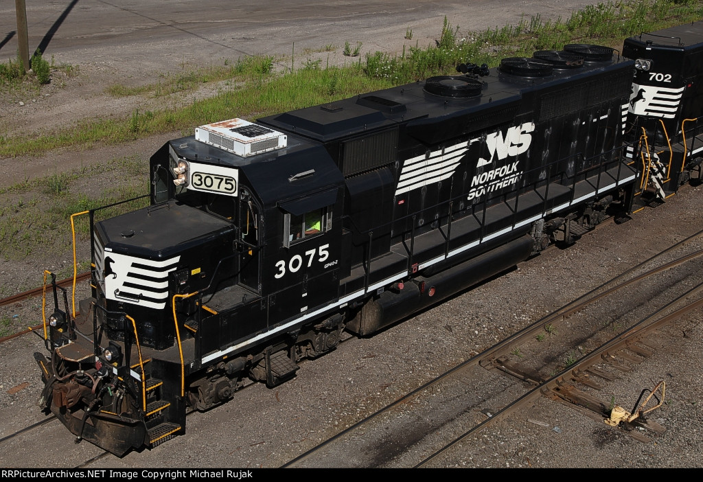 NS 3075